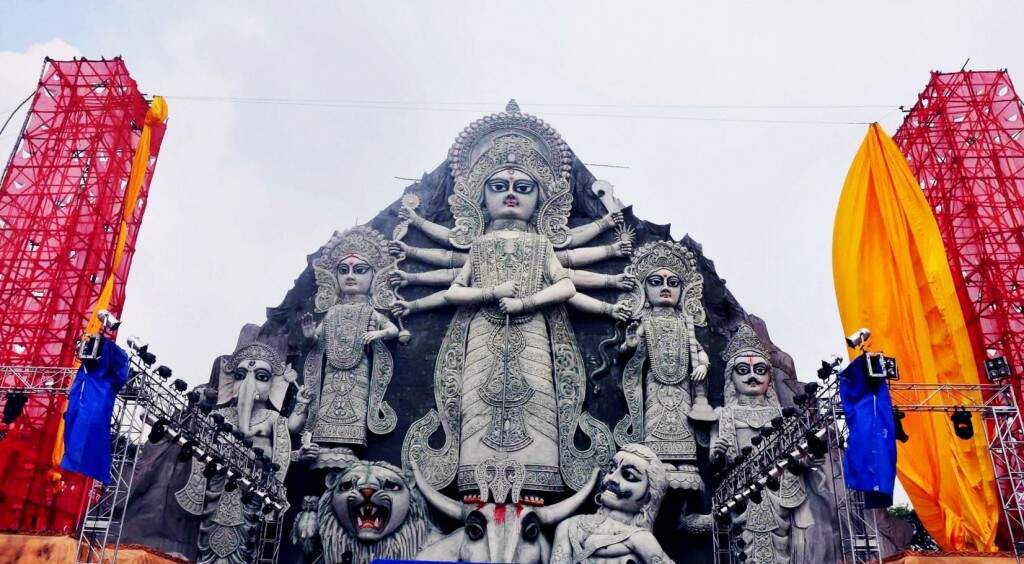 Shubho Pujo: 50 shades of Durga