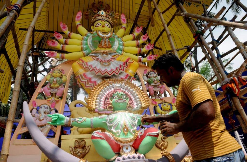 Shubho Pujo: 50 shades of Durga