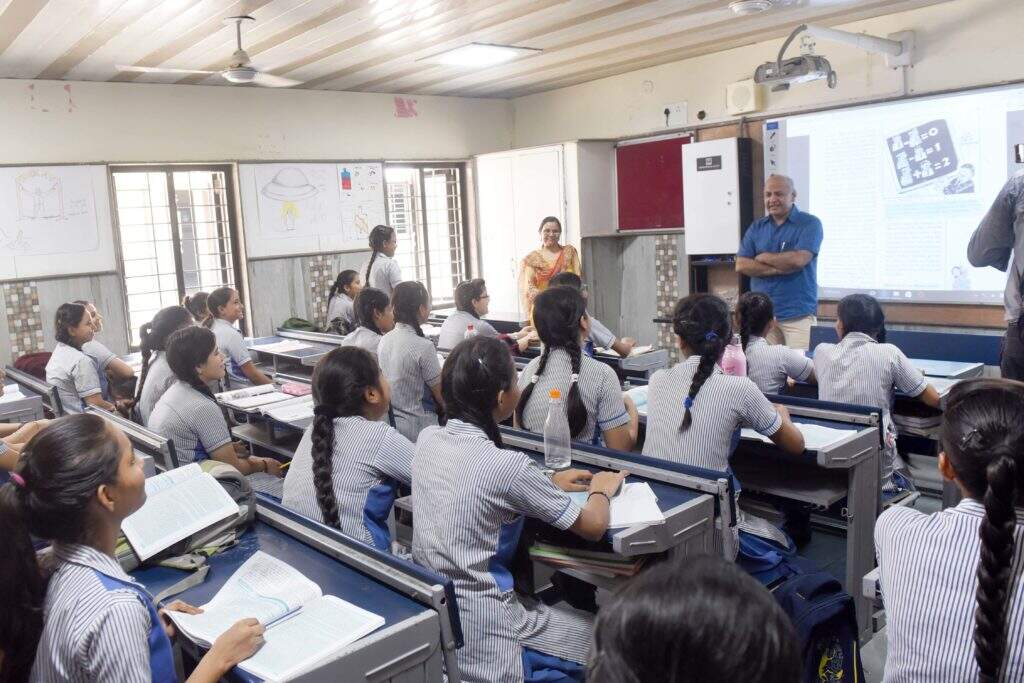 From Mega PTM to smart classes, a glimpse of reform in Delhi government ...