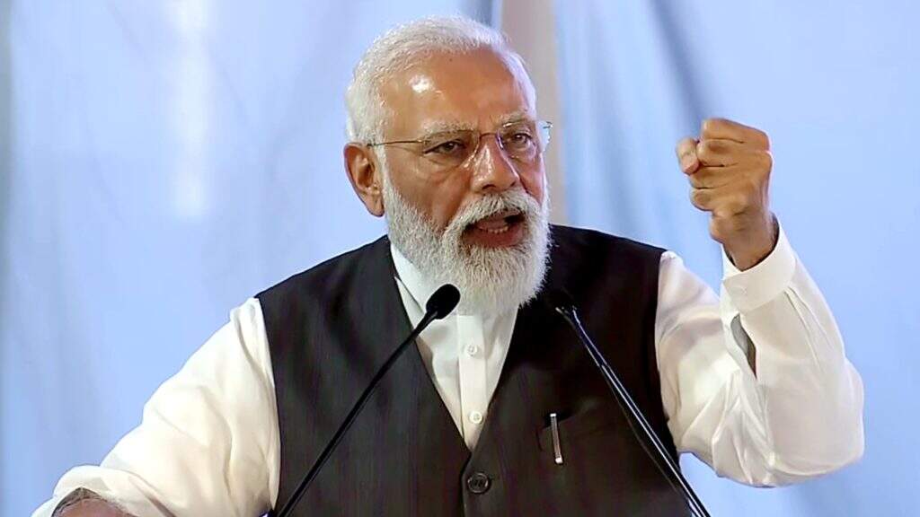 Life of Narendra Modi: A B C D E lessons we all must follow