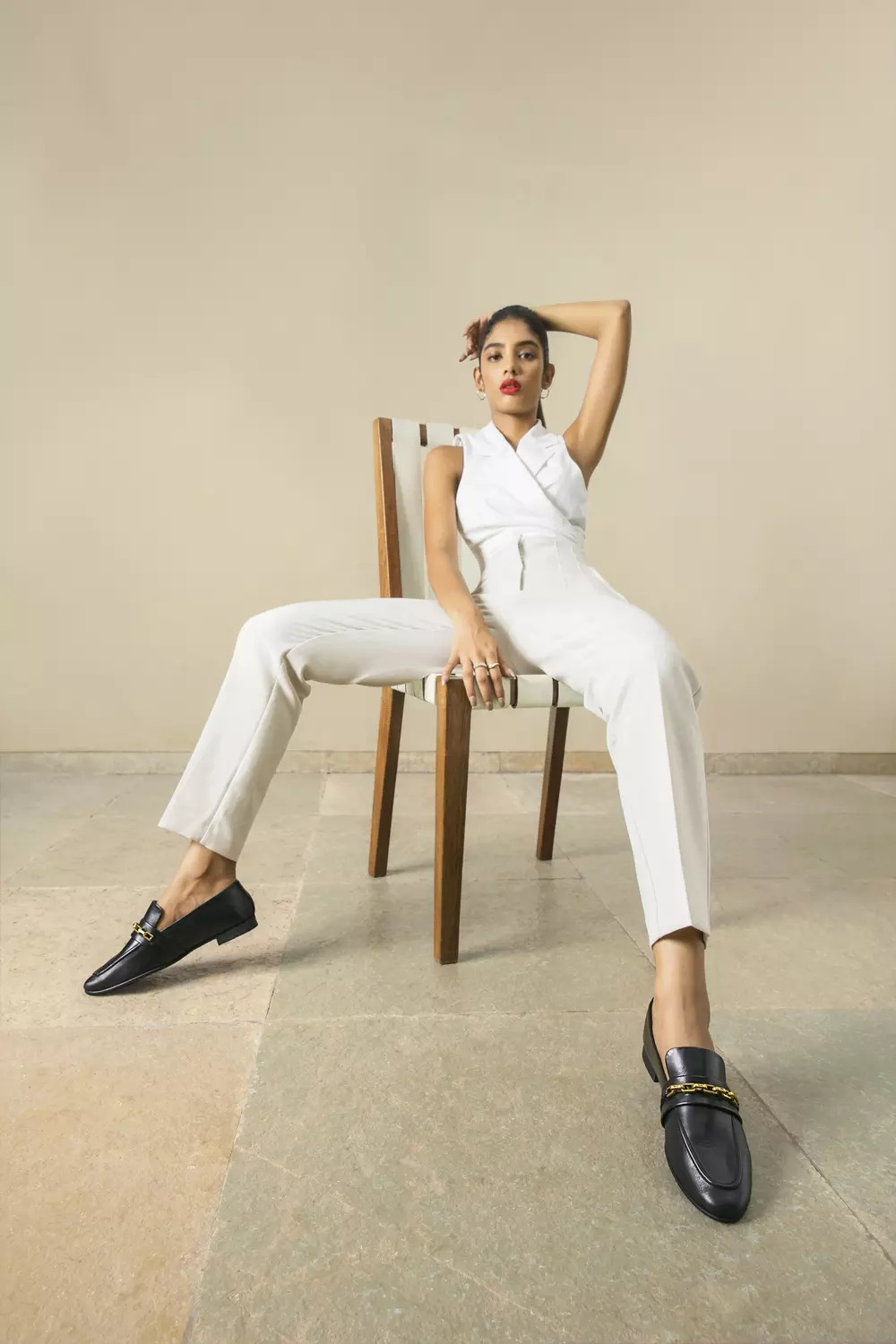 Put your best fashion foot forward with Hidesign shoes - Times of India