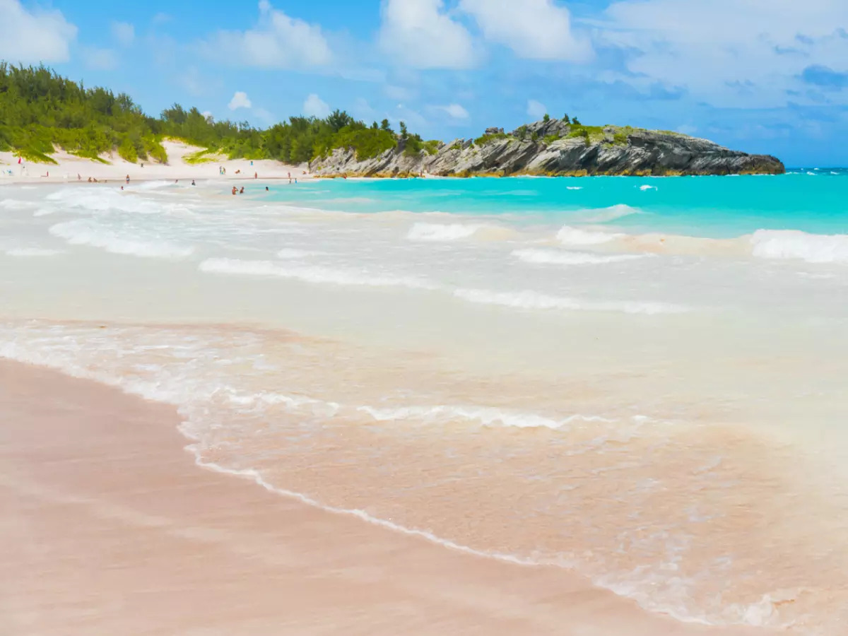 The Most Gorgeous Pink Sand Beaches In The World Readers Digest