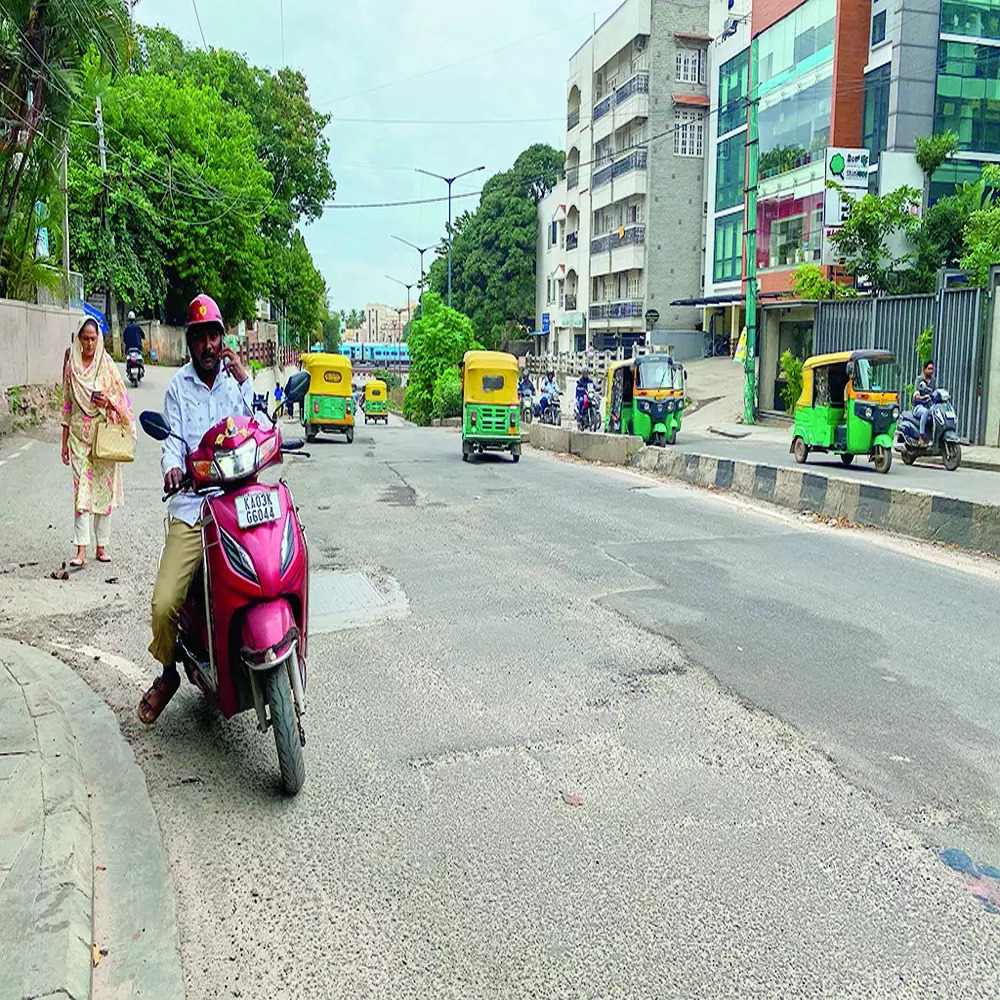 Forget one-way rule, reckless motorists want it their own way