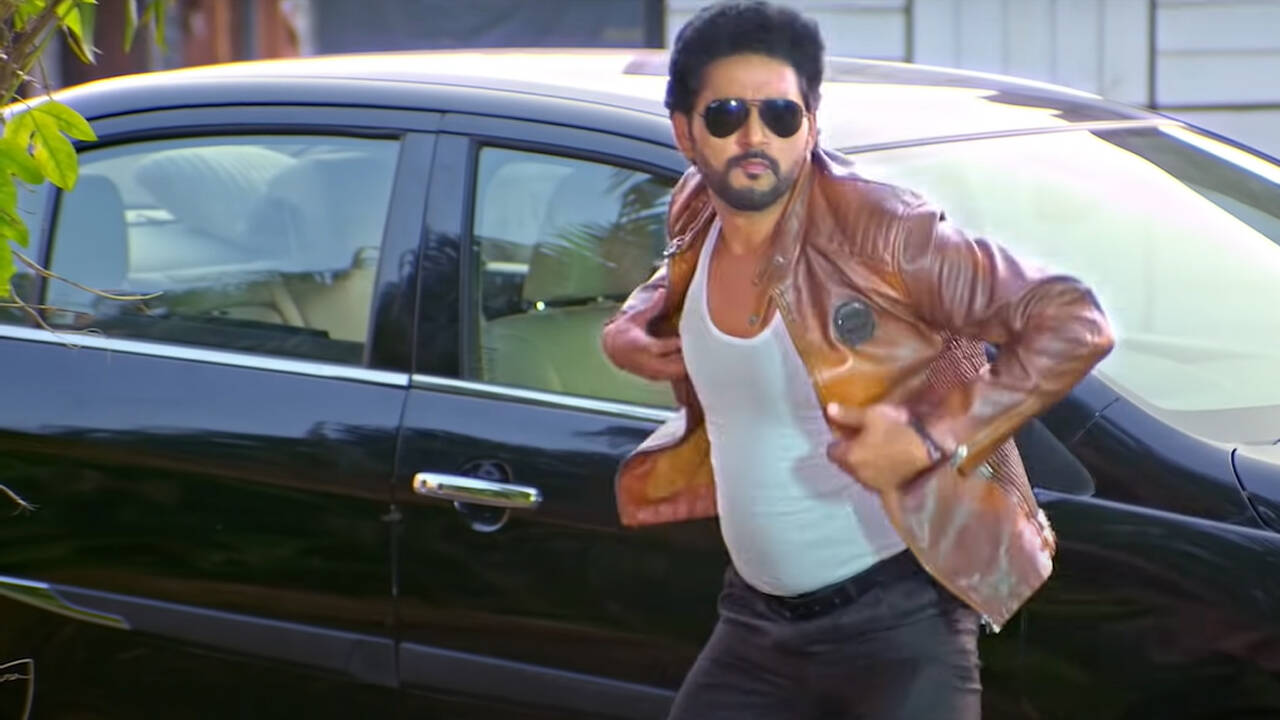 Vachan Movie: Showtimes, Review, Songs, Trailer, Posters, News & Videos ...