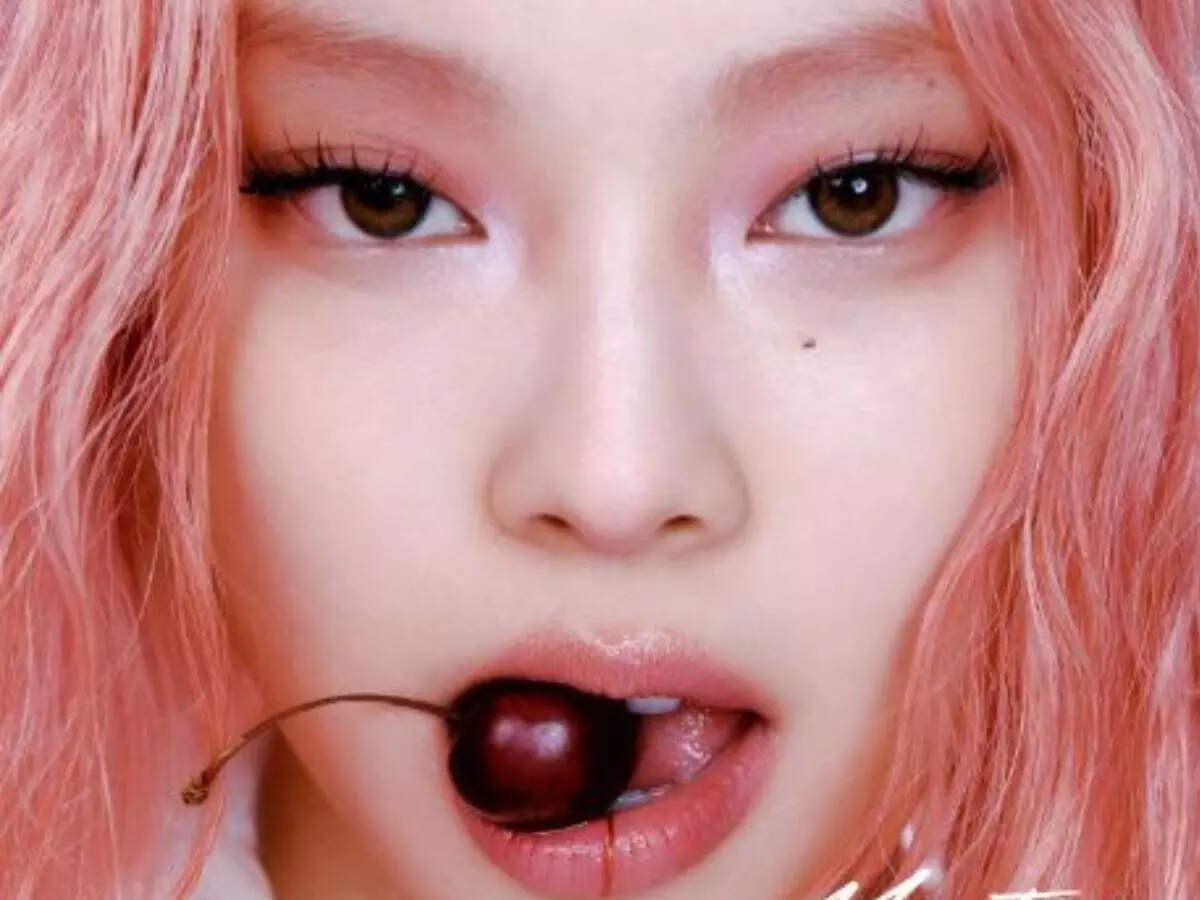 Jennie Flaunts New Pink Look In Latest 'Mantra' Teaser- Check Out!
