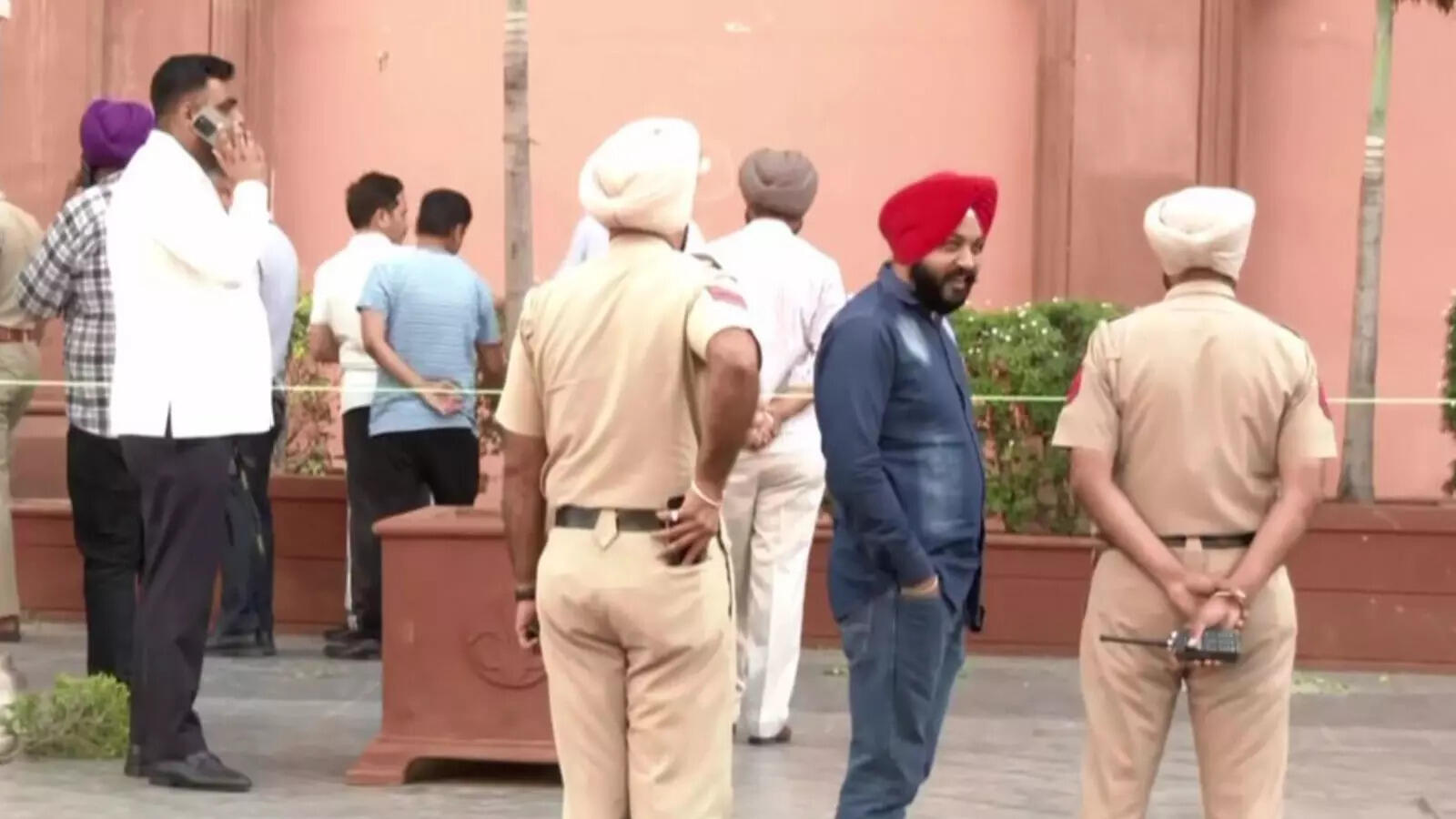 Anti-sabotage, Bomb Squad, FSL teams on spot: ADCP Amritsar on blast near Golden Temple