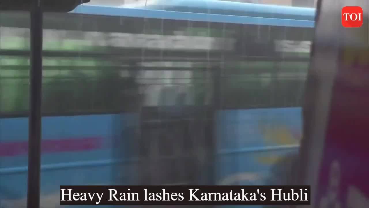 Heavy rainfall in Hubli, Karnataka brings relief from scorching heat