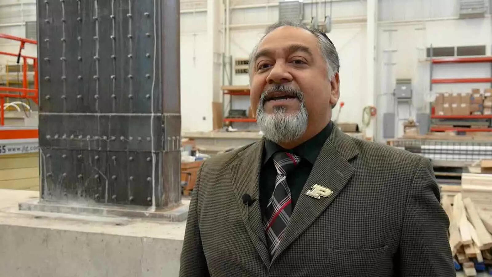 ‘Concrete sandwich’ cuts high-rise construction in half