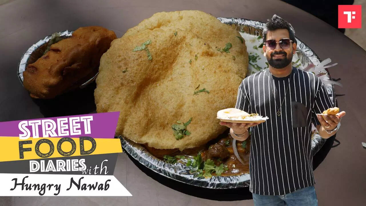 Street Food Diaries with Hungry Nawab: Monga Snacks, New Barakhamba ...