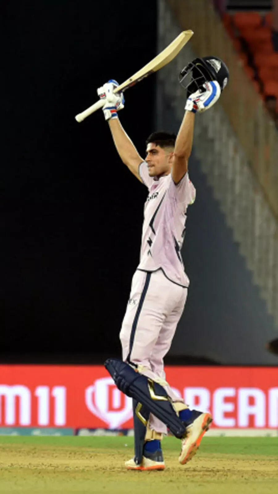 SRH vs RCB Highlights: Virat Kohli's record-equalling ton boosts Royal Challengers Bangalore's ...