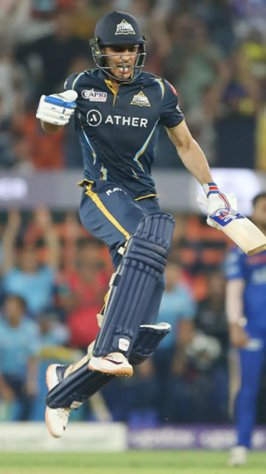 SRH vs RCB Highlights: Virat Kohli's record-equalling ton boosts Royal Challengers Bangalore's ...