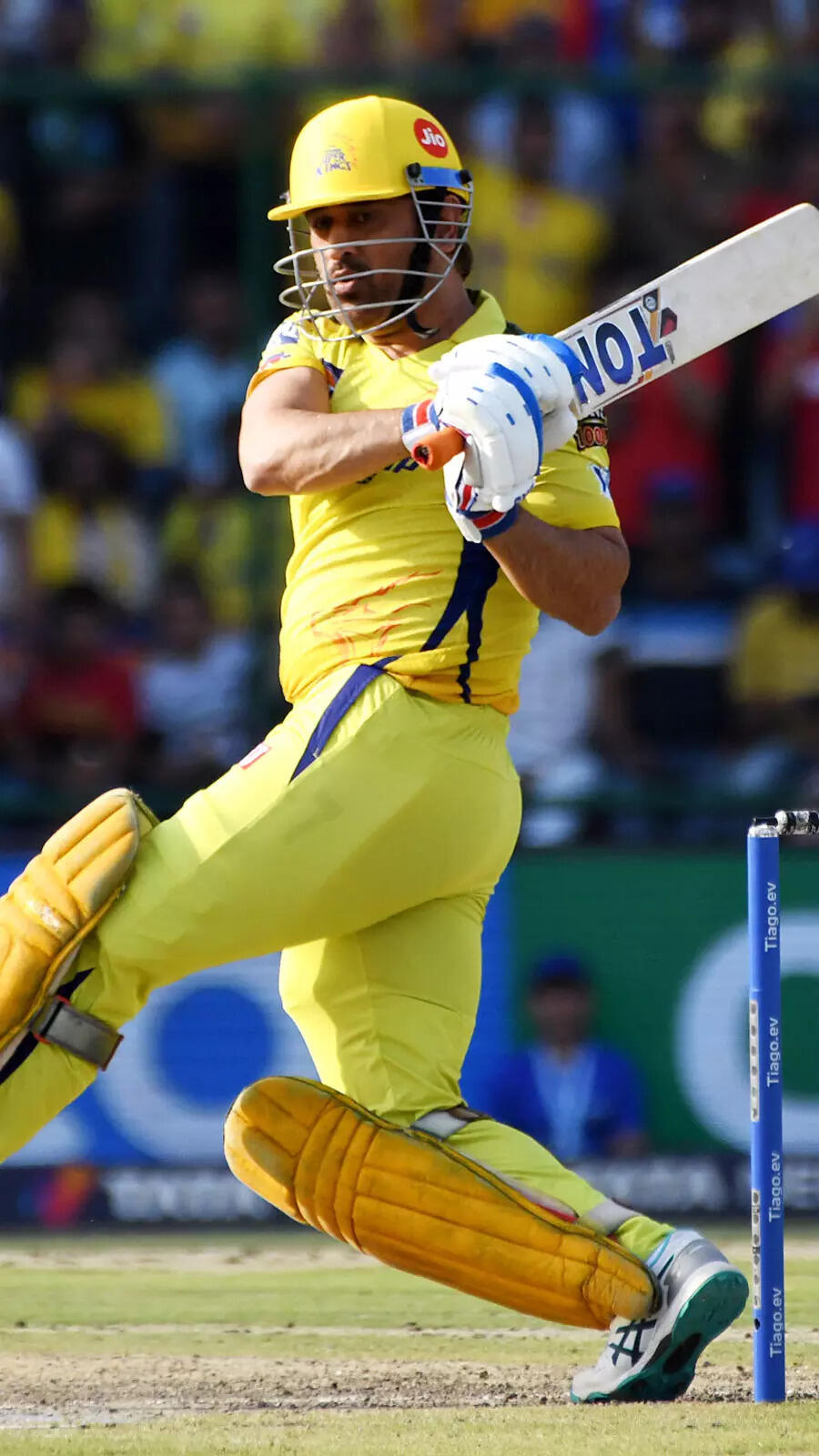 'Always team first': MS Dhoni reveals what qualities he looks for in a ...