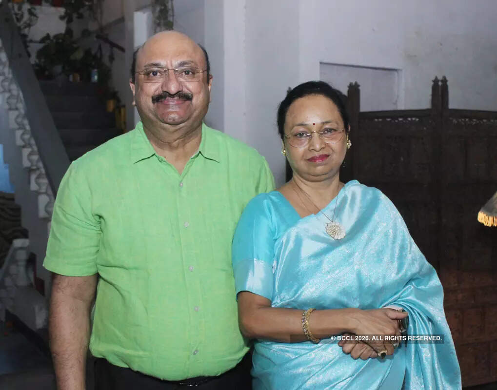 When the birthday celebrations turned musical- The Etimes Photogallery ...