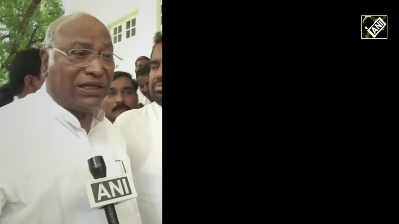 murmu: Kharge raises questions over President Murmu not being invited ... murmu: Kharge raises questions over President Murmu not being invited ...