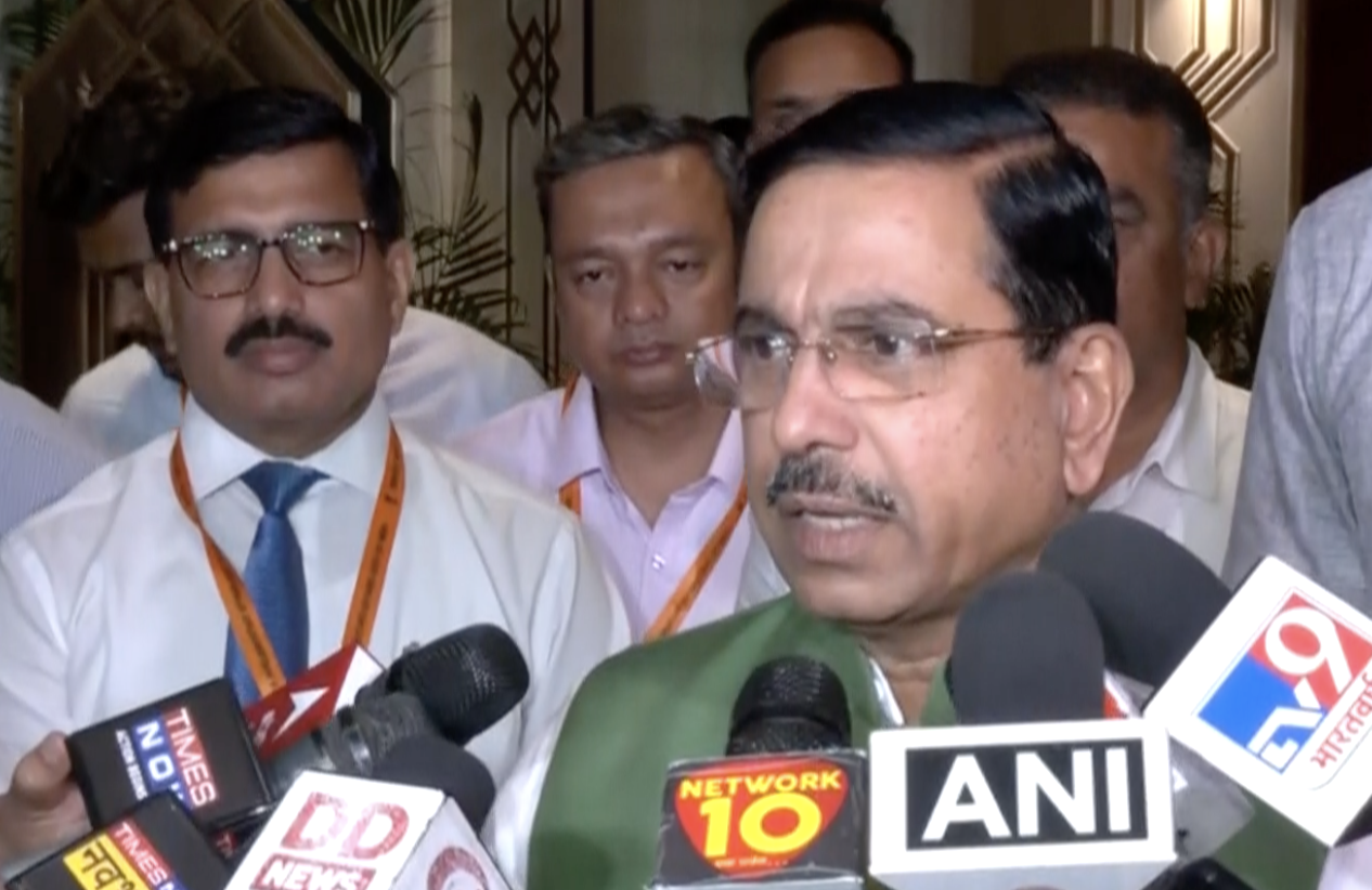 pralhad joshi: “Opposition making issue of a non-issue…” Pralhad Joshi on new Parliament ...