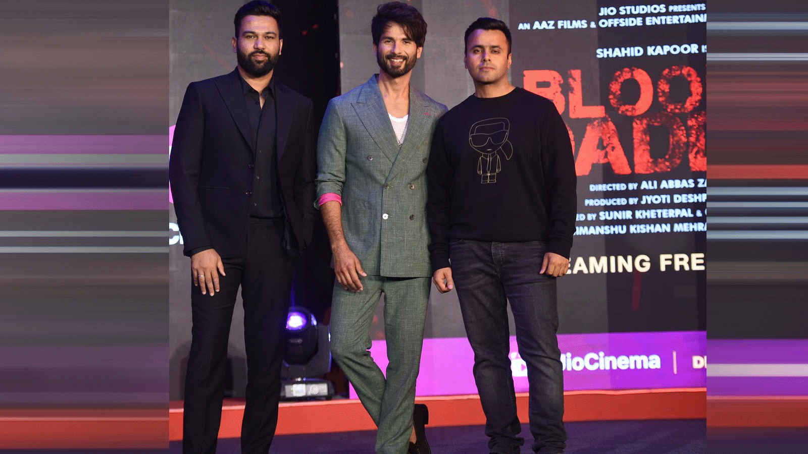Shahid Kapoor looks dapper at the launch of the trailer of his new ...