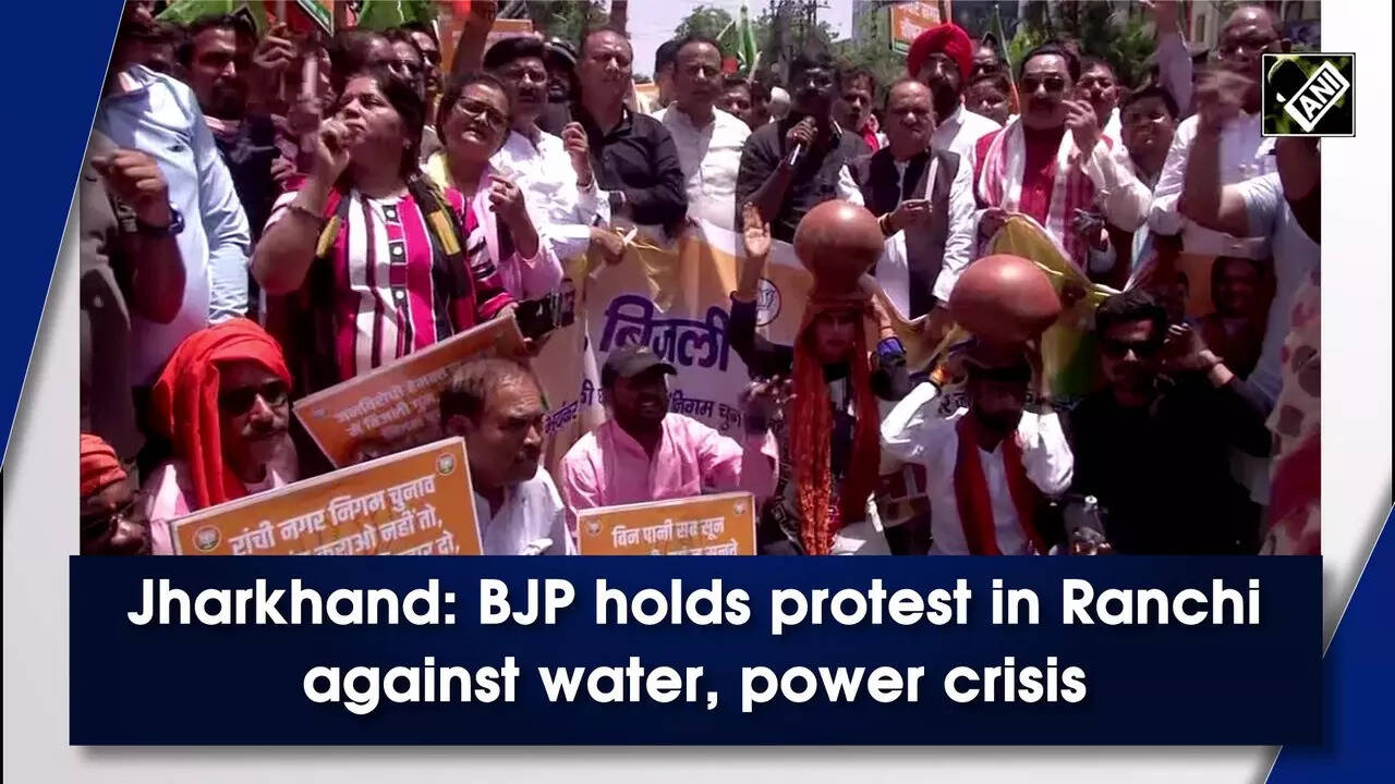 Jharkhand: BJP holds protest in Ranchi against water, power crisis