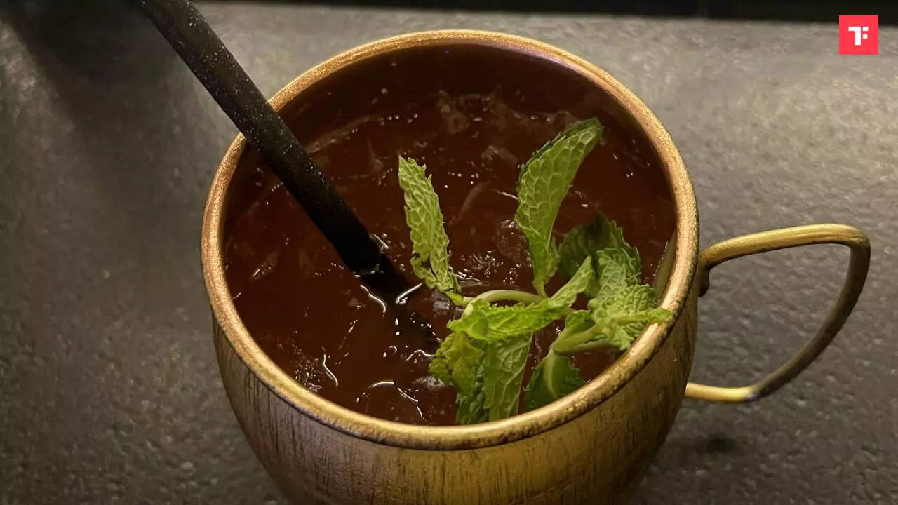 Watch: How to make Rhythm and Rose Mule - Times Food
