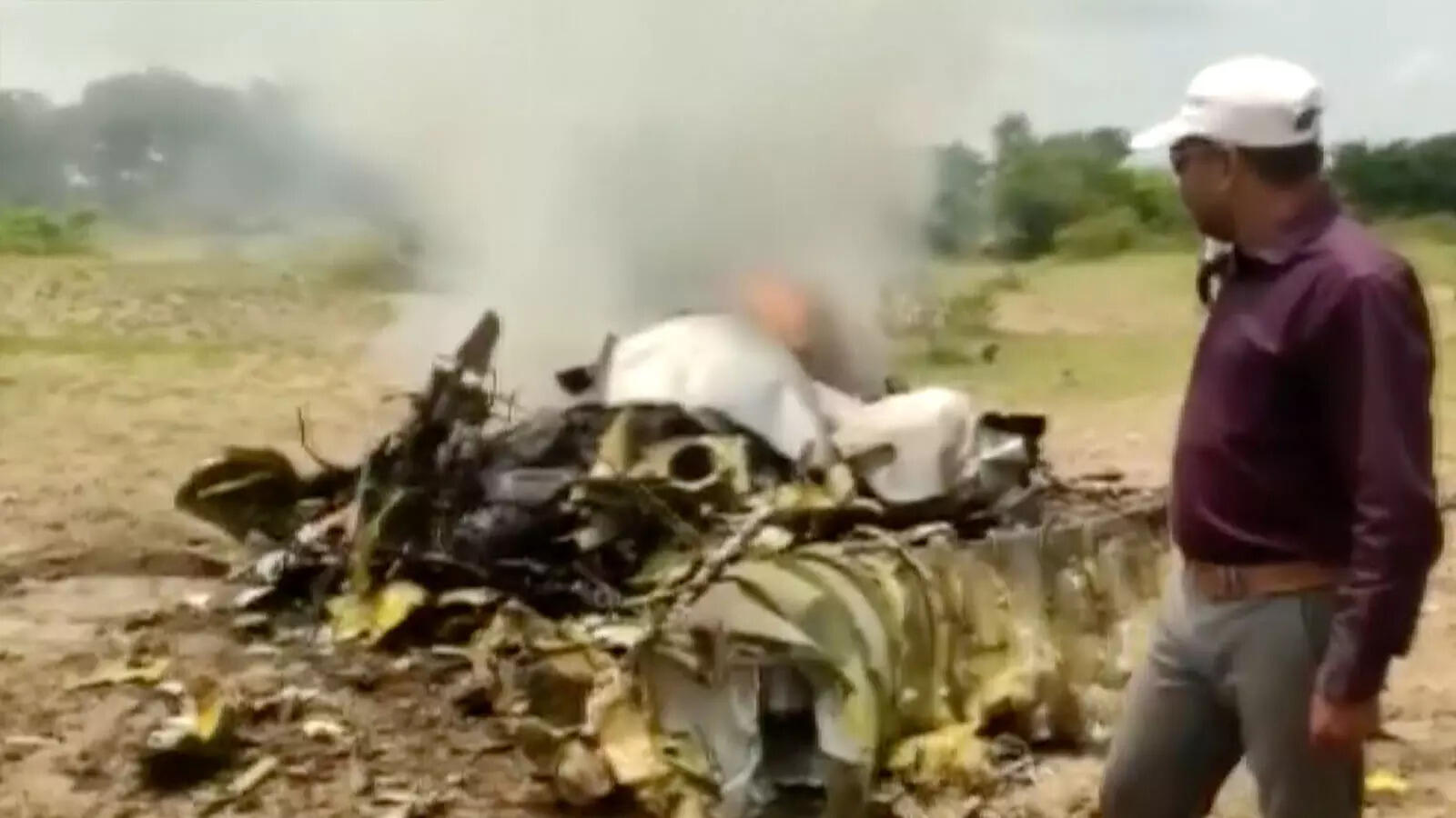 IAF Kiran trainer aircraft crashes in Karnataka