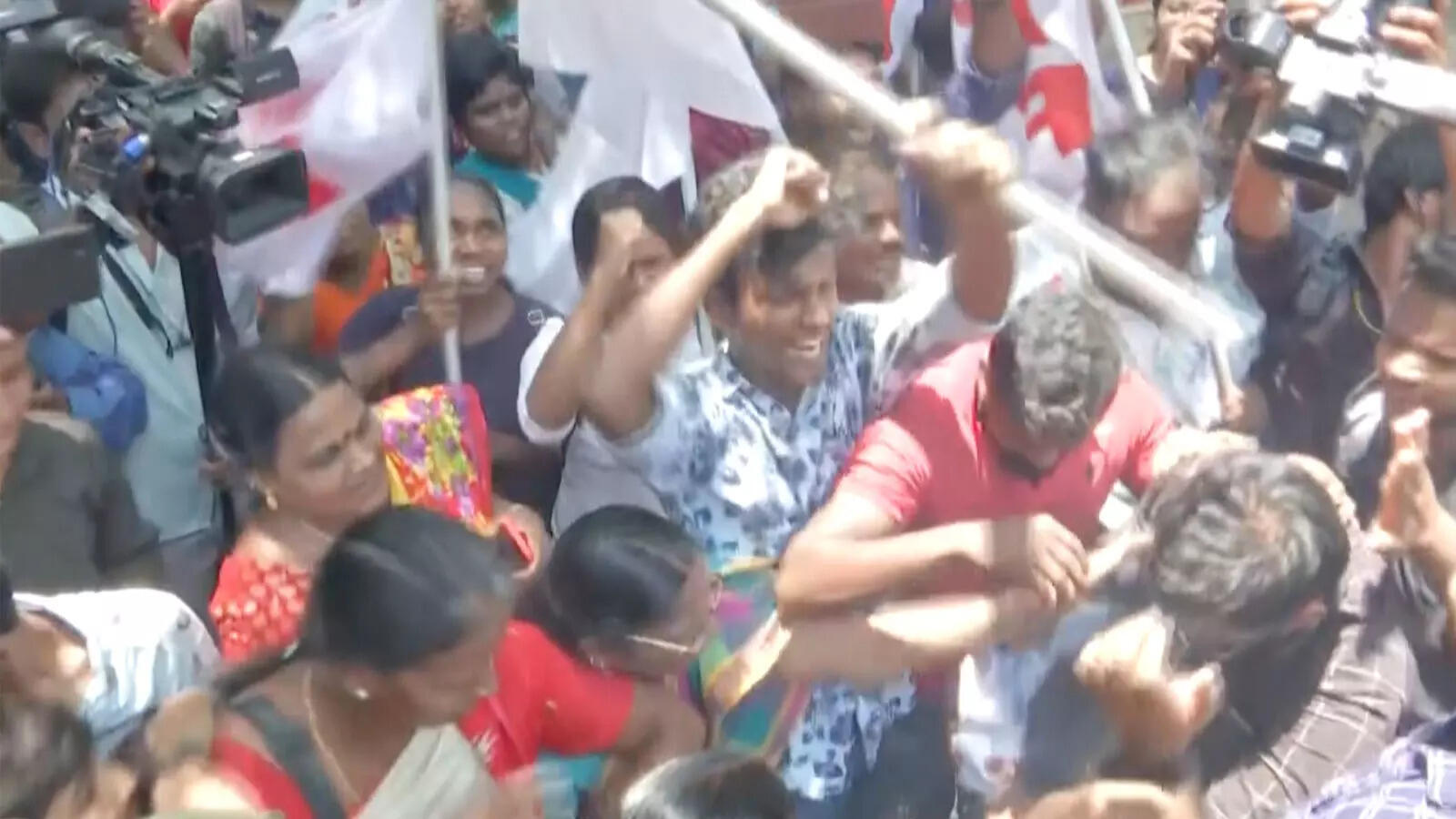 TN: Left-wing workers protest in support of Delhi’s wrestlers’ protest ...