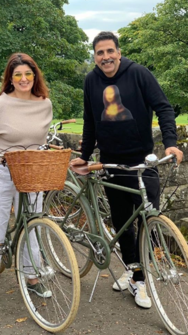 Celebrities Who Ride Bicycles