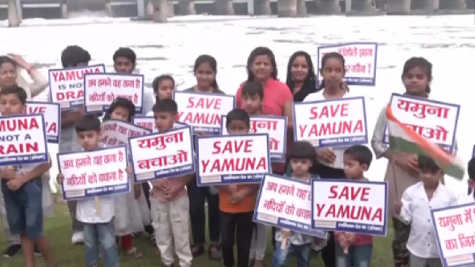 Delhi Environment Min, Acharya Lokesh Muni participate in Yamuna ...