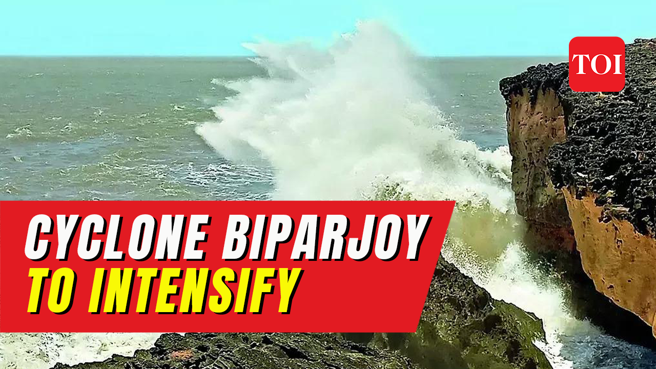 Cyclone Biparjoy to turn extremely severe in the next few hours; fishermen warned, NDRF teams ...