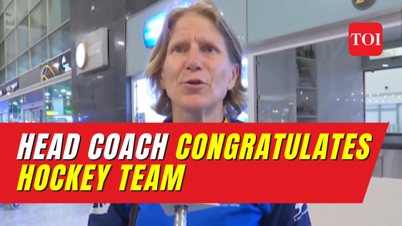 Head coach of Indian women's hockey team congratulates junior wing for ...