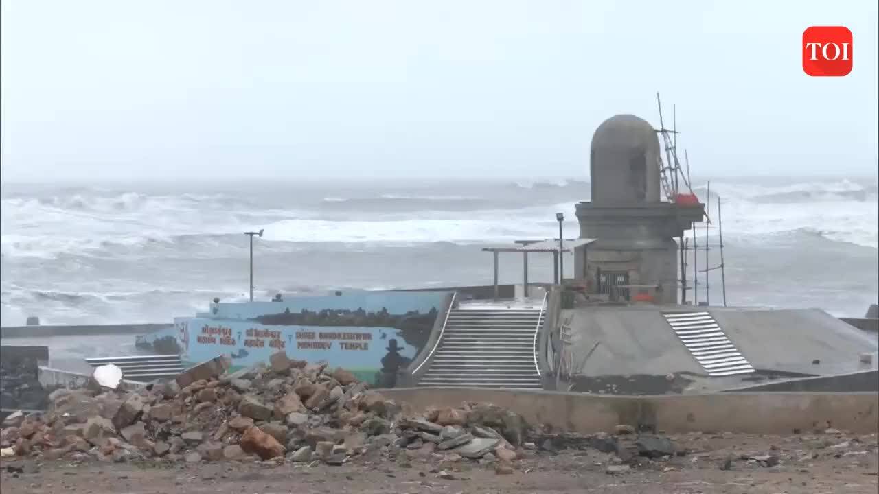 Dwarka, Gujarat: High tide hits coastal areas due to Cyclone Biparjoy