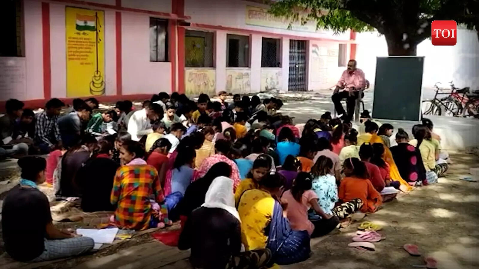 Retired bureaucrat teaches poor kids in Chattarpur village