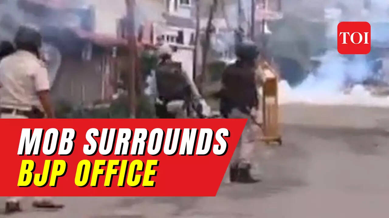 Fresh violence in Manipur, two civilians injured