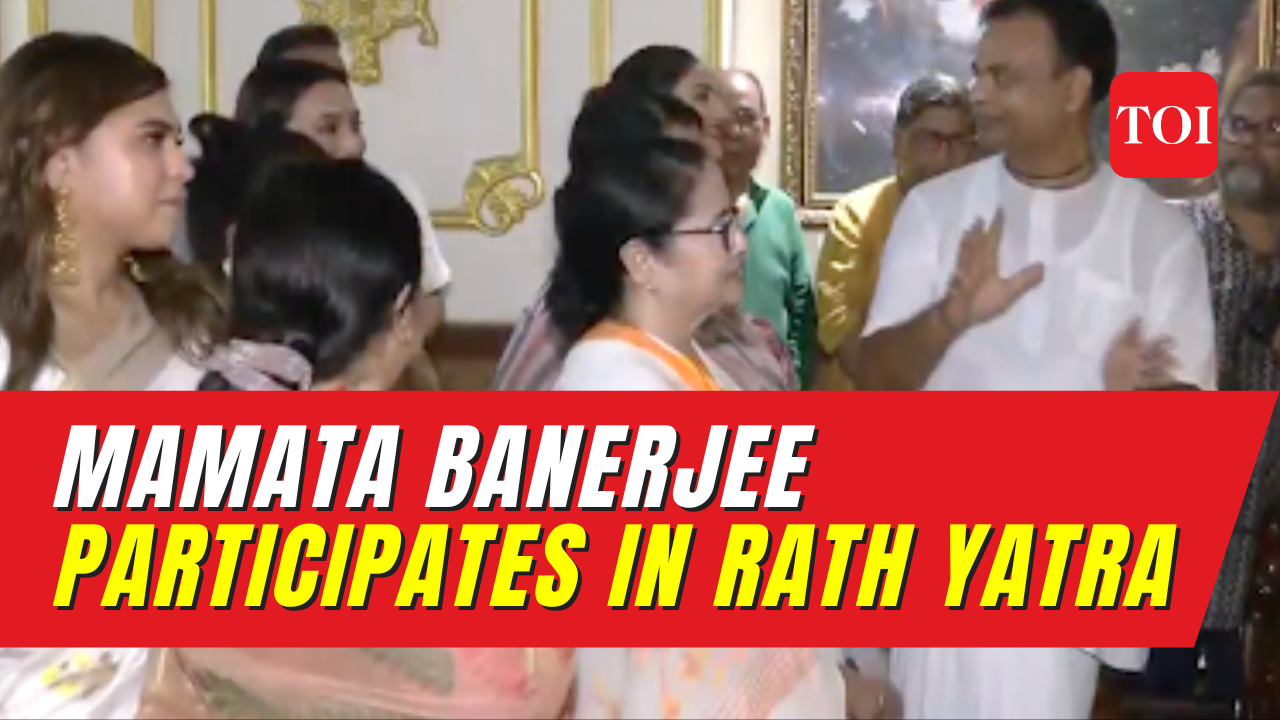 West Bengal CM Mamata Banerjee participates in Rath Yatra, visits ...