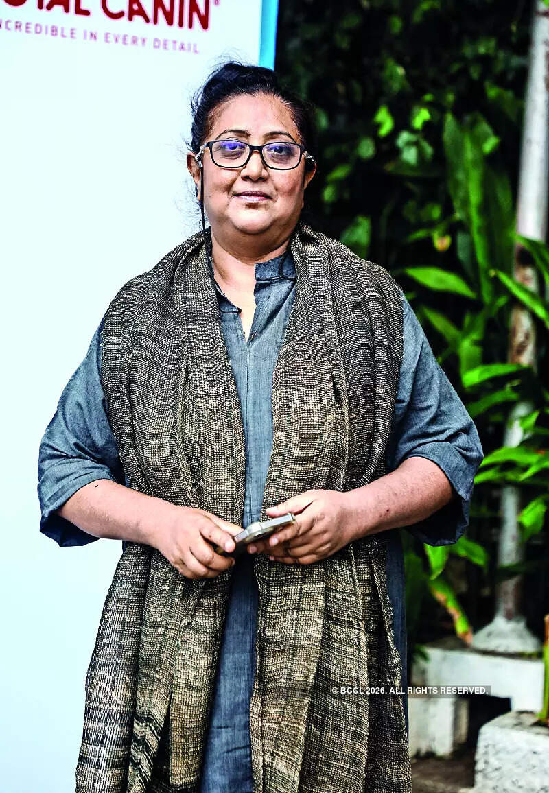 Celebs and socialities attend an awareness campaign to help street dogs ...