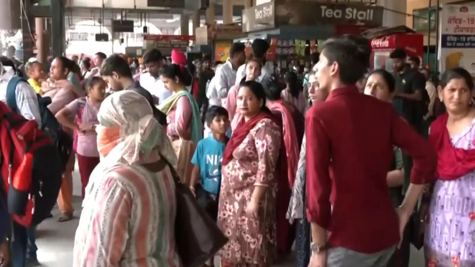 Punjab: Bus services disrupted in Amritsar due to PRTC, PUNBUS ...