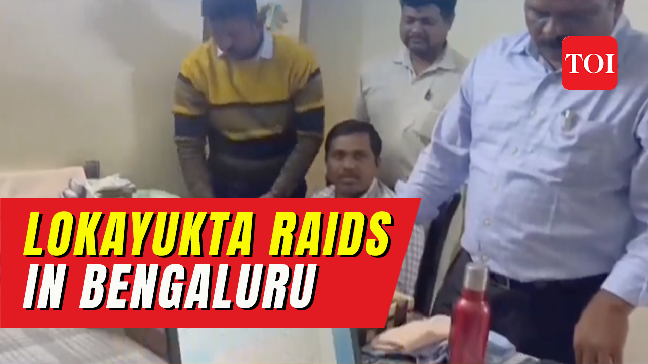 Bengaluru: Lokayukta raids Tahsildar's premises, seizes lakhs of ...