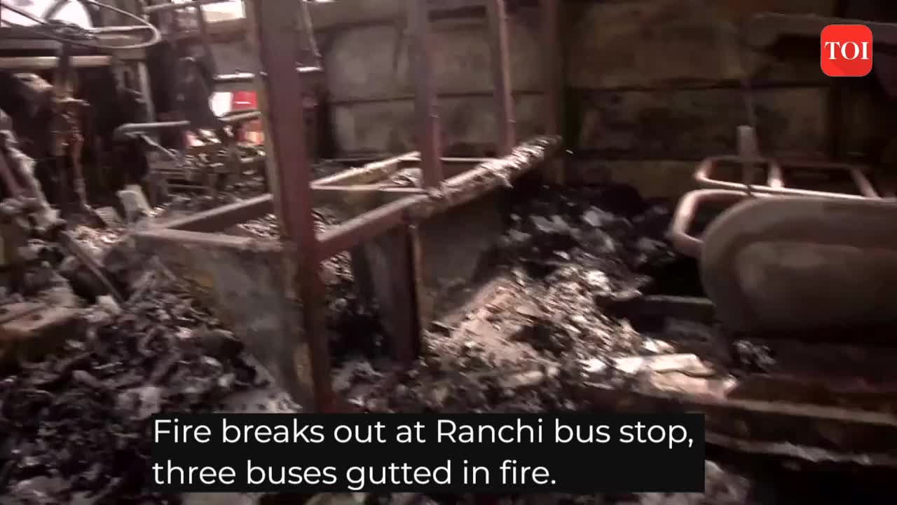 Fire breaks out at Ranchi bus stop, three busses gutted in fire