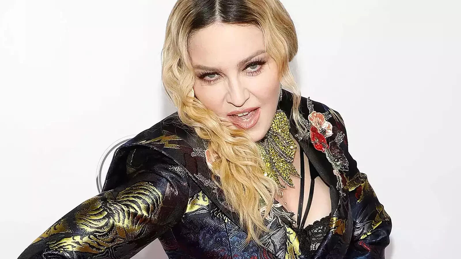 Shocking! Madonna found unresponsive following bacterial infection ...