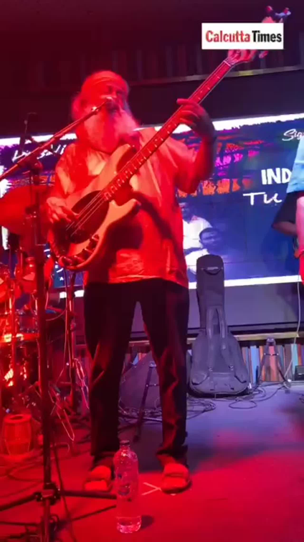 Rock band Indian fusion performs in Kolkata