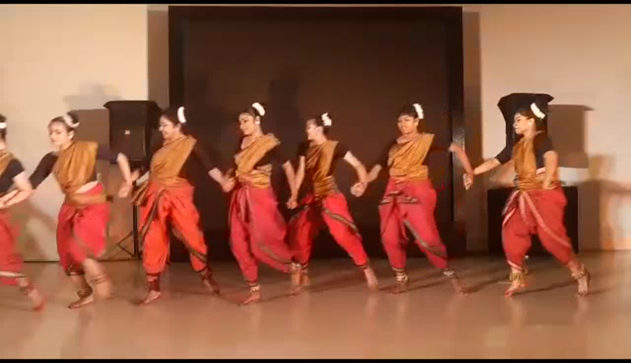 Glimpses from a dance programme