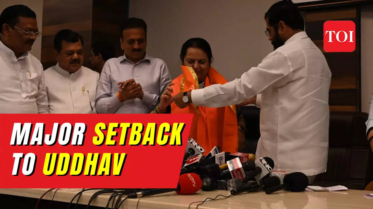 Mumbai: Shiv Sena (UBT) leader Neelam Gorhe joins Maharashtra CM Eknath Shinde-led Shiv Sena
