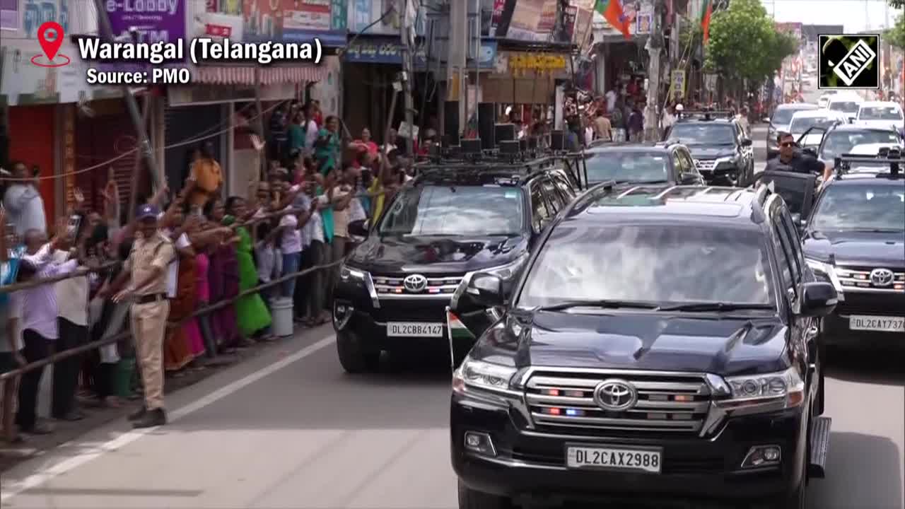Telangana: PM Modi holds roadshow in Warangal