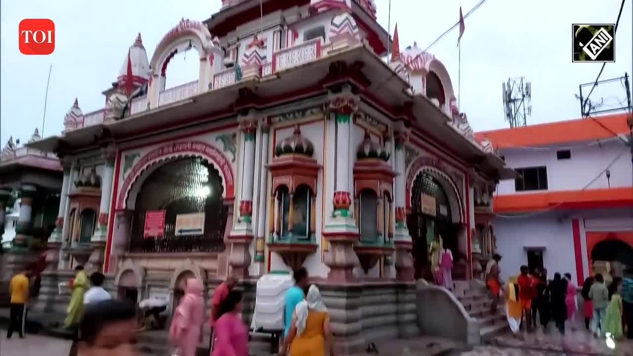 Uttarakhand: Devotees throng Daksha Mahadev Temple on first Monday of Sawan in Haridwar