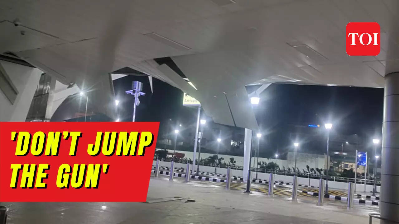 Jyotiraditya Scindia, Jairam Ramesh spar over Port Blair ceiling panel ...