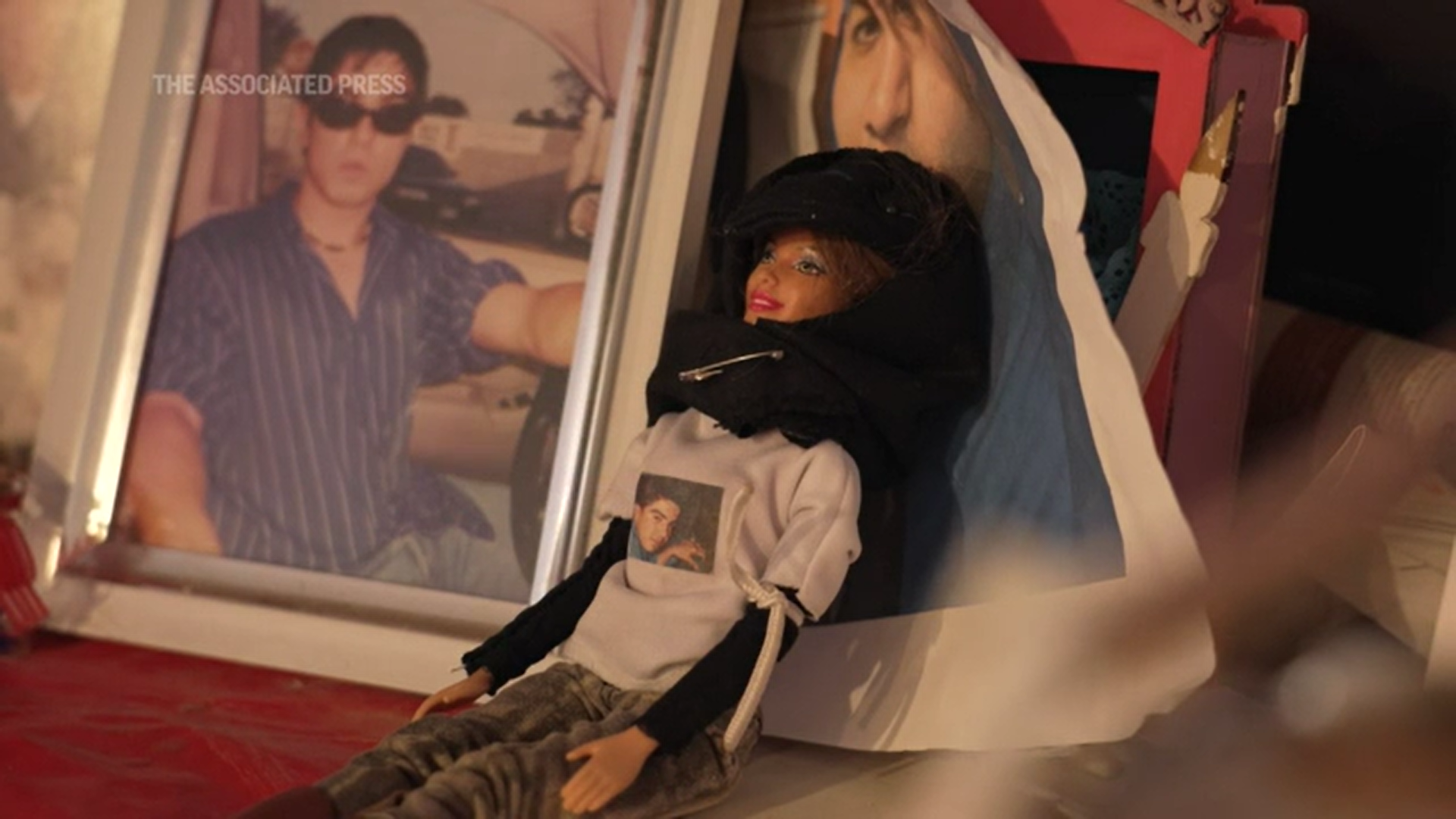 Mexican creates Searching Mother costumed Barbie