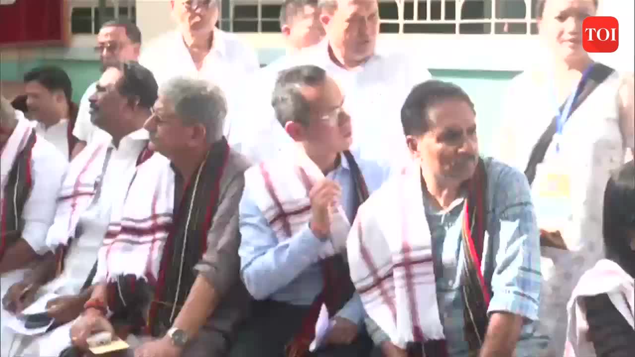 'Here to represent people of Manipur': Opposition delegation after ...