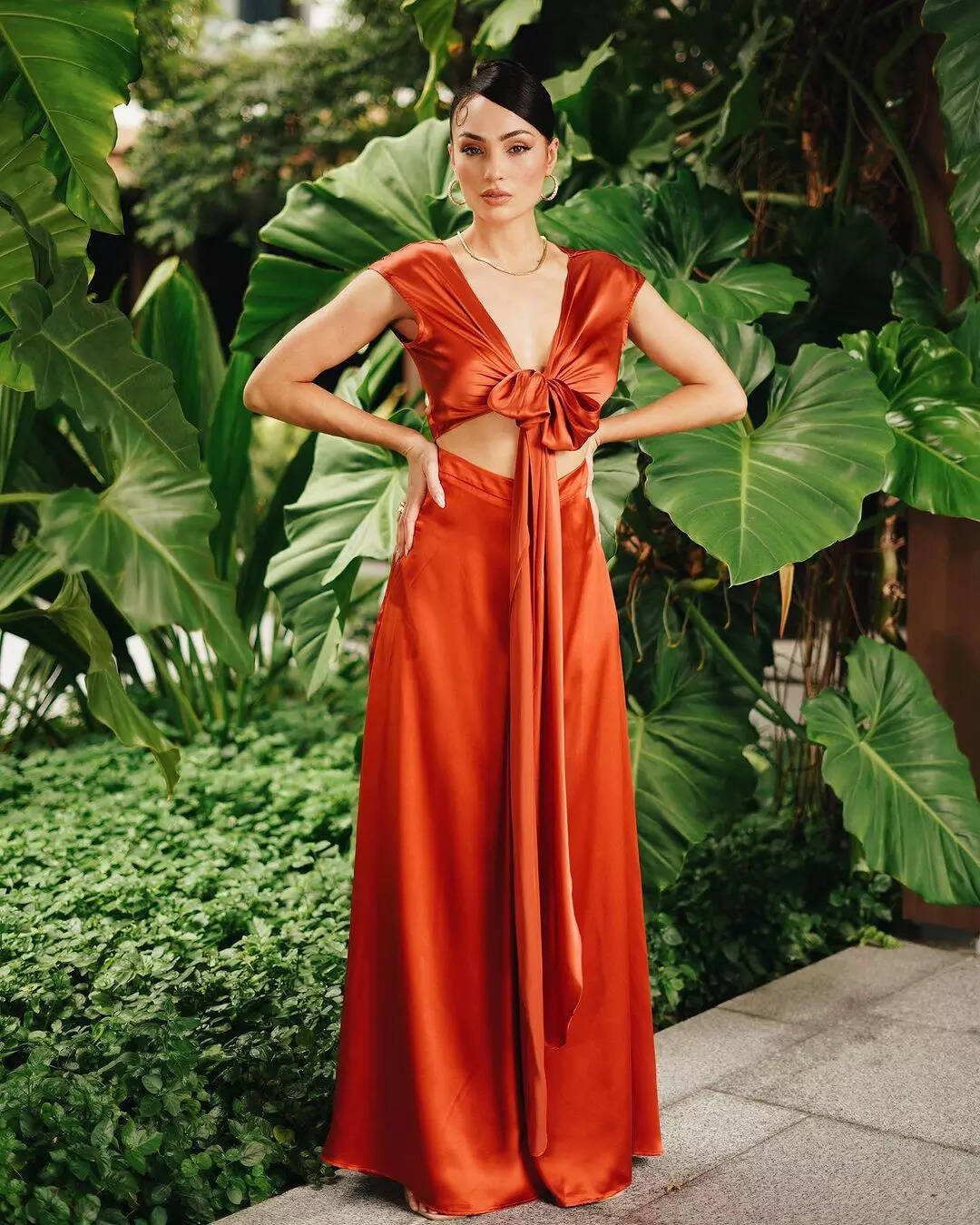 R'Bonney Nola exudes all things Bold and Beautiful!