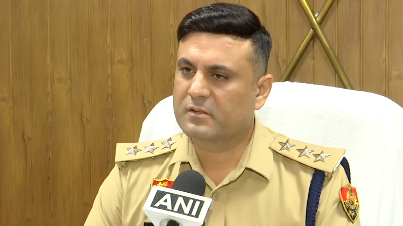 Gurugram ACP refutes rumours of police stopping people from performing ...