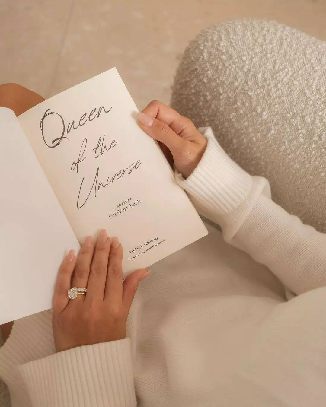 Pia Wurtzbach's first book is available for pre-order