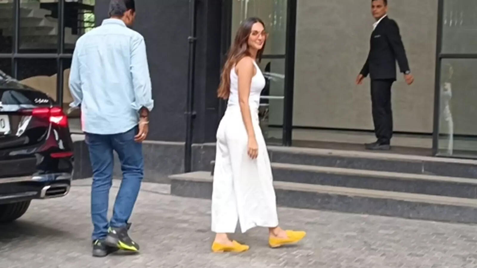 ‘Mam bahut dino ke baad miley ho’: Kiara Advani looks effortlessly ... ‘Mam bahut dino ke baad miley ho’: Kiara Advani looks effortlessly ...