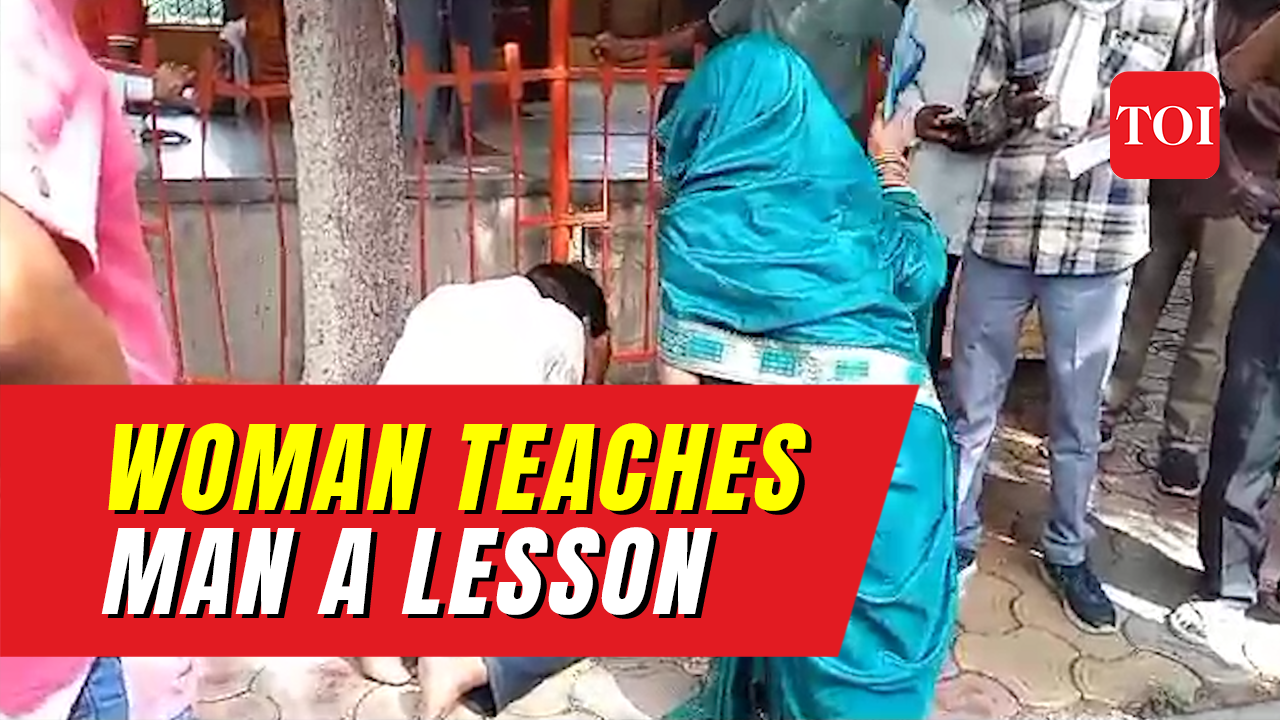 On cam: Woman thrashes man with slippers for molesting her in MP's Gwalior